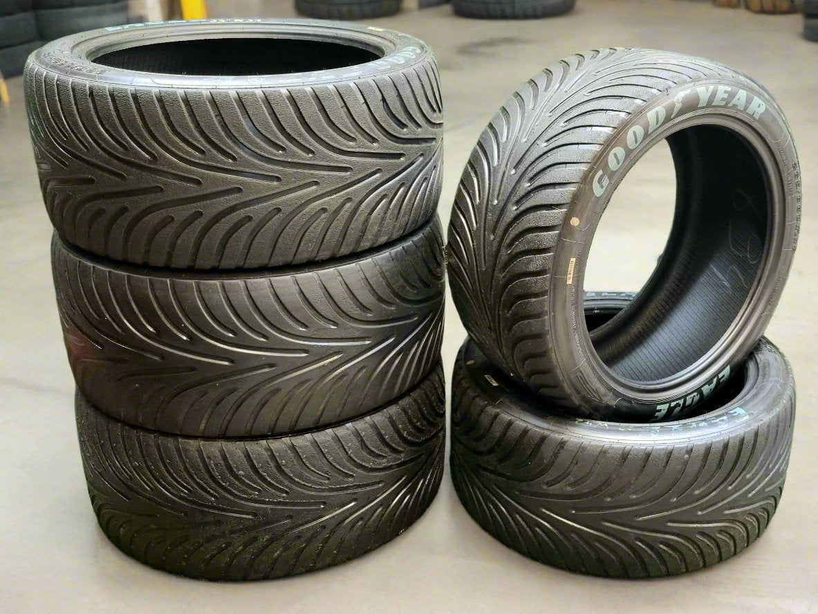 Goodyear (Dunlop) 265/66/18 BTCC Touring Car Racing Wet Tyres. GRADE A ...